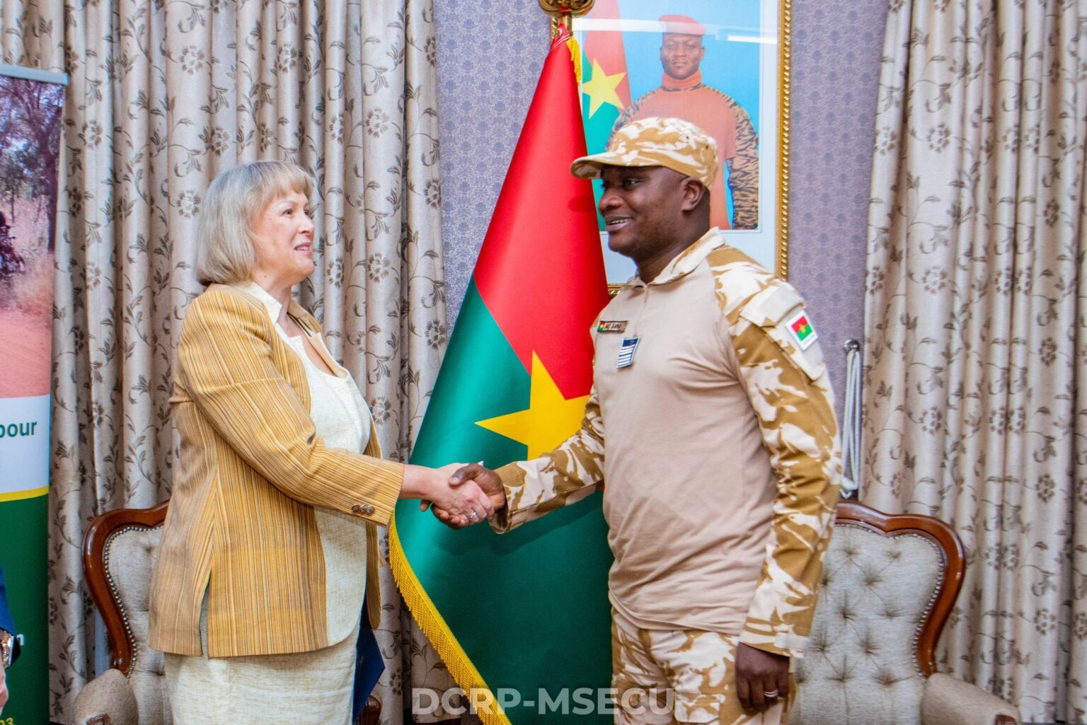 «Notre priorité reste la sécurité» du Burkina (ambassadrice USA ...
